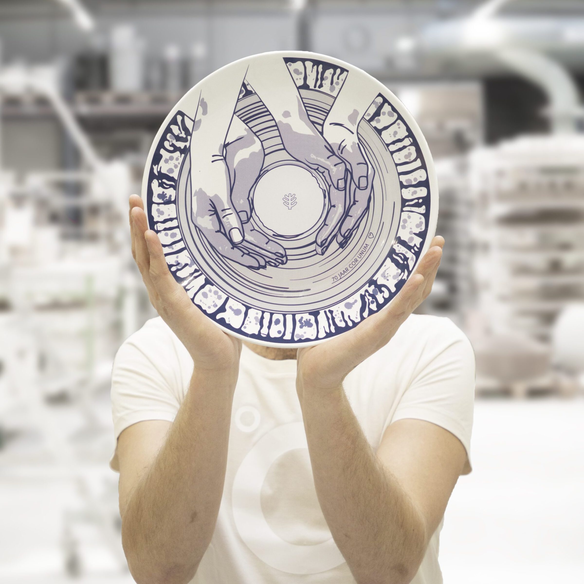 Jorine Oosterhoff Plate | Cor Unum